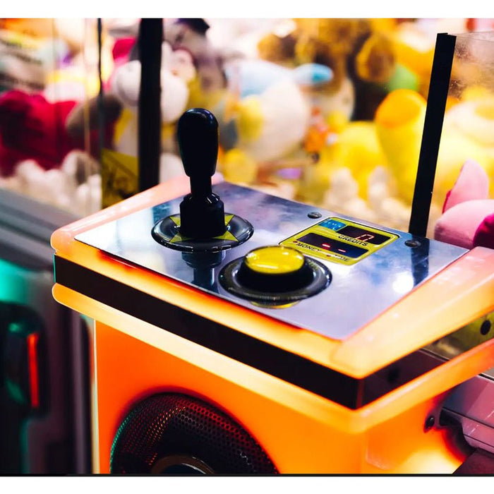 Elaut | E-Claw 900 Crane Machine Arcade Game - 1 & 2 Player | Energy E ...